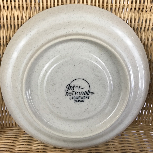 International Stoneware | Dining | Vintage International Heartland ...